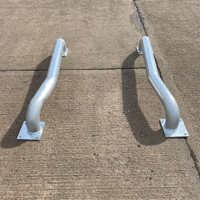 Loading Bay Wheel Guides: Precision Reversing Aid